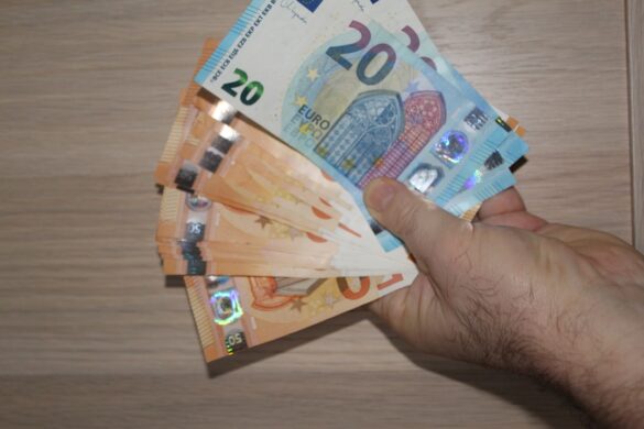 Dit moet je weten over hoeveel geld je mag storten - Financieel vakblad